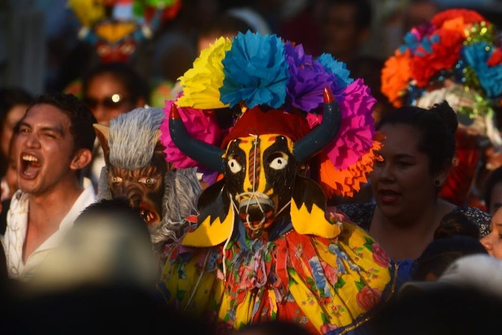 Martes de Chiletón: gastronomía afroamericana en el Carnaval de ...