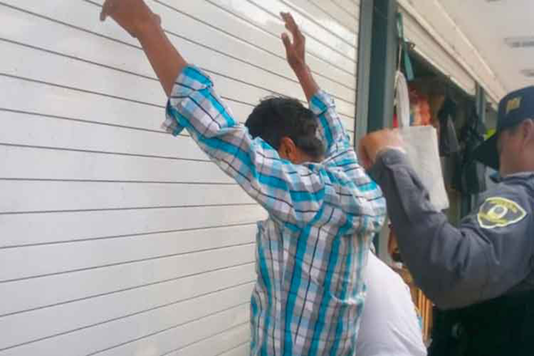 López Obrador promete castigo a los ‘polleros’ | PalabrasClaras.mx